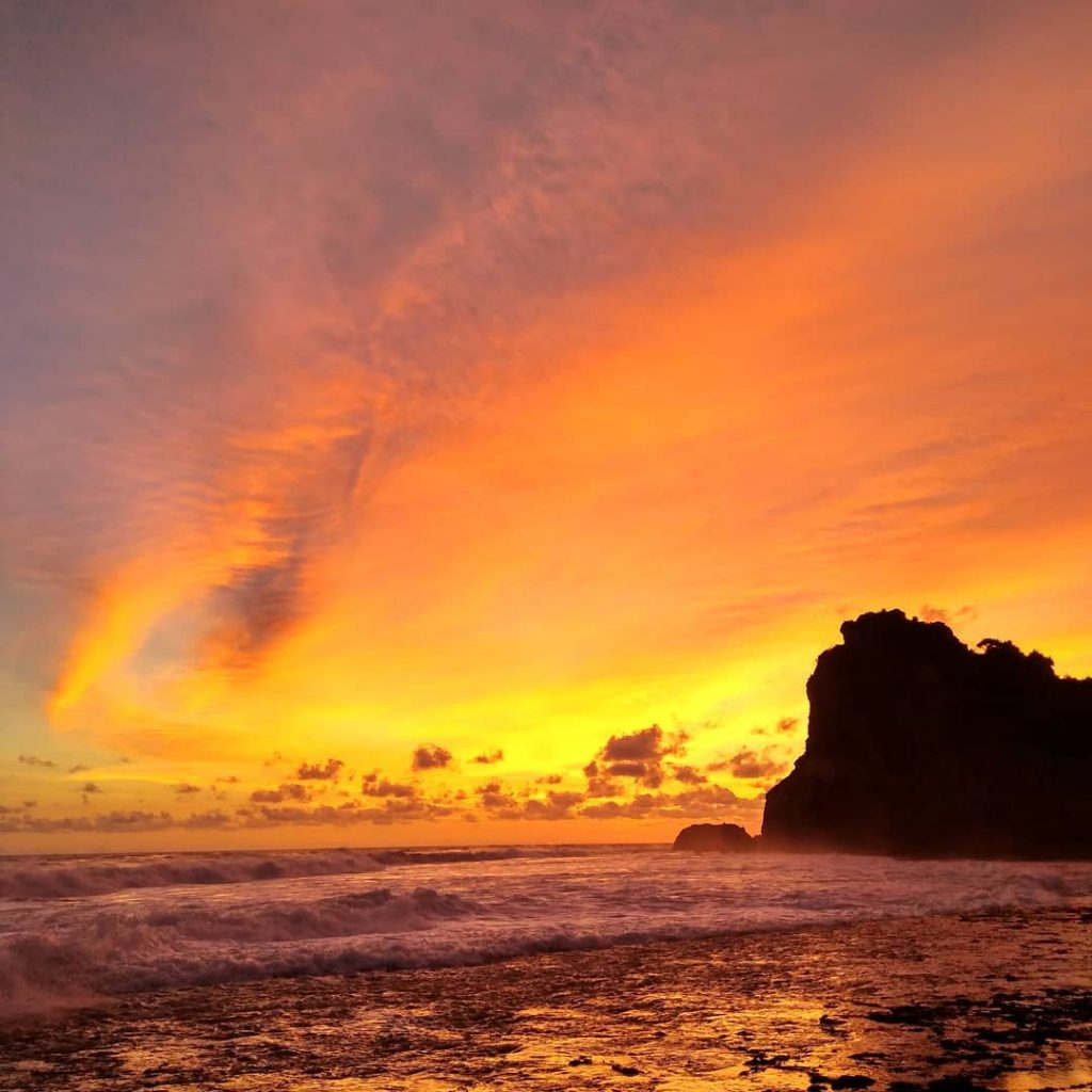 Cara Pergi Ke Pantai Nguyahan Jogja - LiburMulu.Com